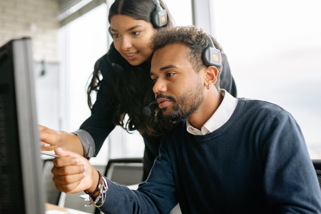 Customer Engagement - Vertical Communications